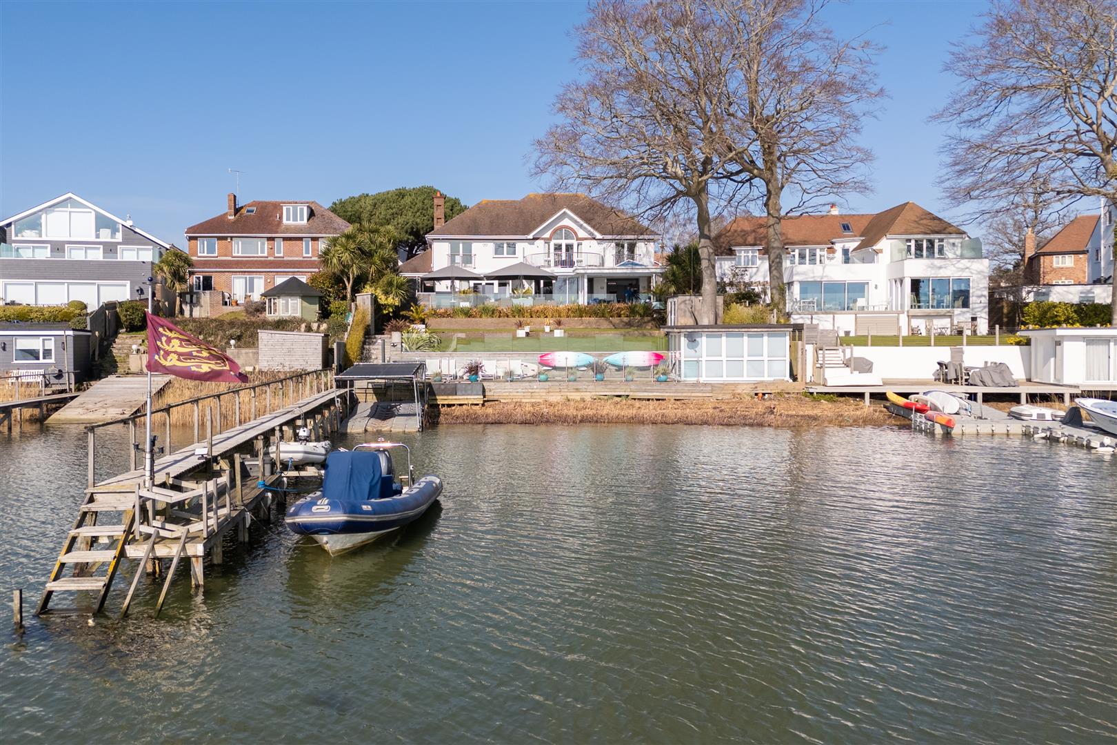 Elms Avenue, Lilliput - Luxury & Prestige